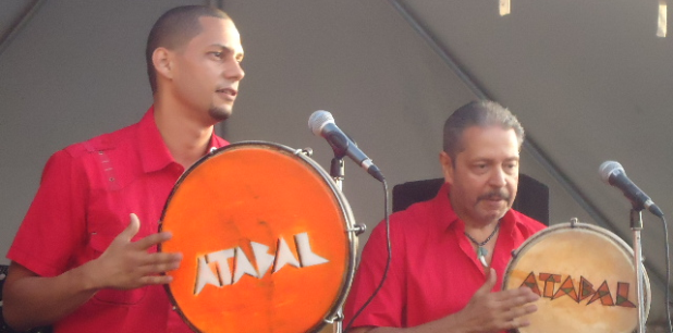 Atabal presenta bohemia al ritmo de los tambores